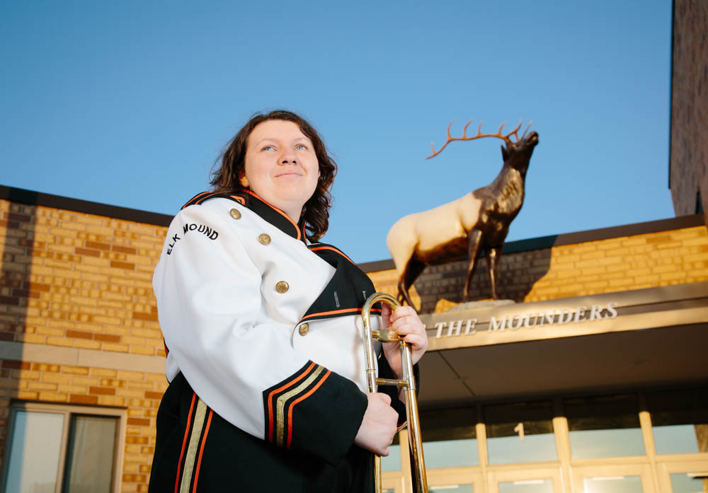 senior-portrait-band-elk-mound-hs-travis-dewitz | Dewitz Photography ...