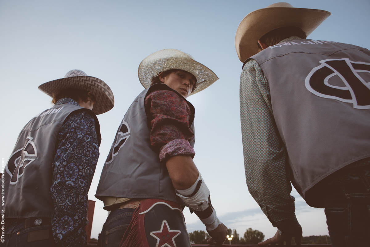 Rodeo Faces – College Cowboy and Cowgirl Portraits